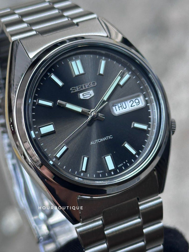 SEIKO 5 – HOUR BOUTIQUE SINGAPORE